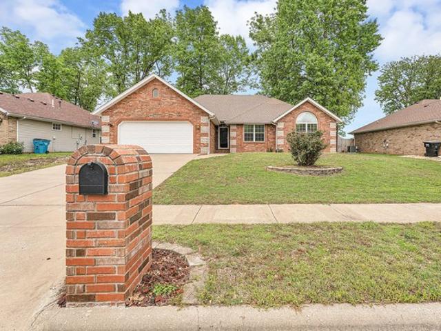 3983 W Leisa St, Springfield, MO 65807