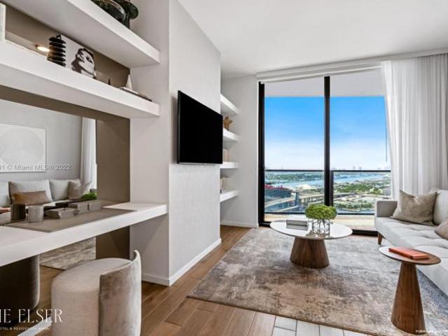 398 5th St NE #3811, Miami, FL 33132