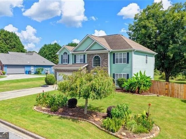 398 Beech Hollow Trl, Loganville, GA 30052