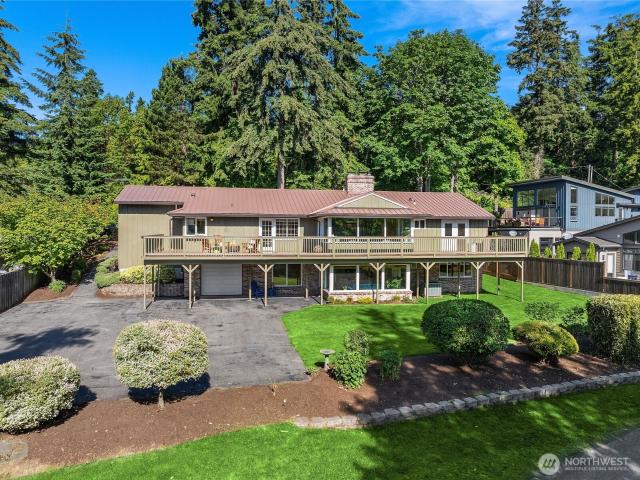 398 Ferncliff Avenue NE