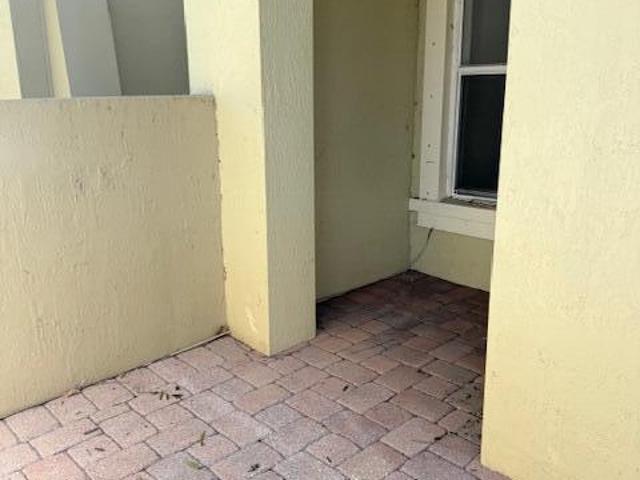 398 Lake Monterey Cir, Boynton Beach, FL 33426 | MLS #R11166 | Compass