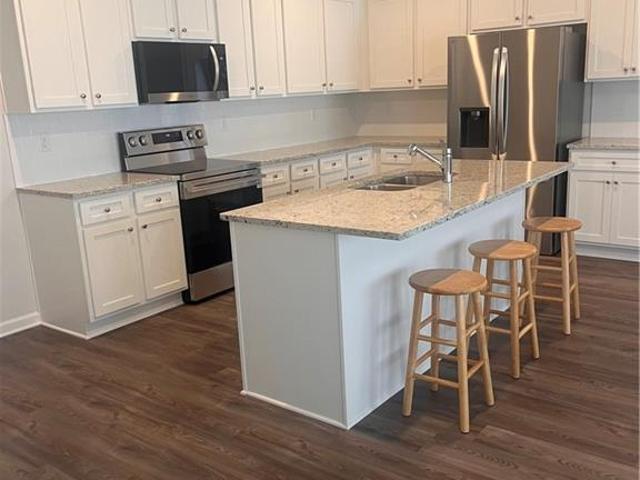 398 Lanier Circle