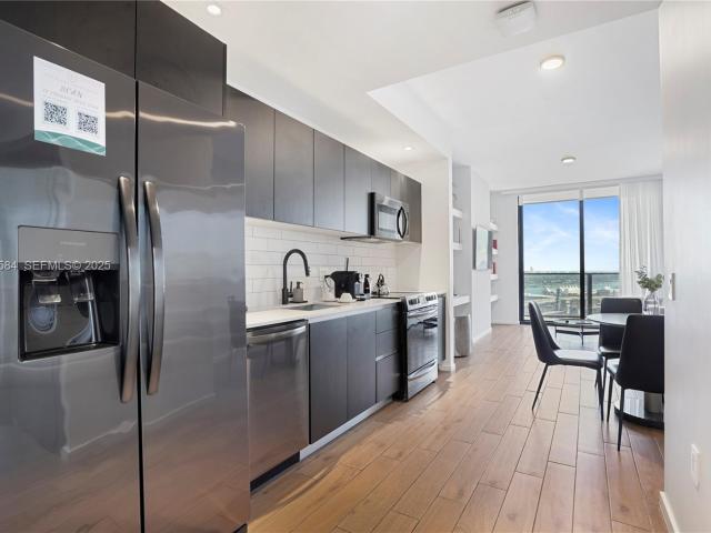 398 NE 5th St, Unit 1811, Miami, FL 33132 | MLS #A11910 | Compass