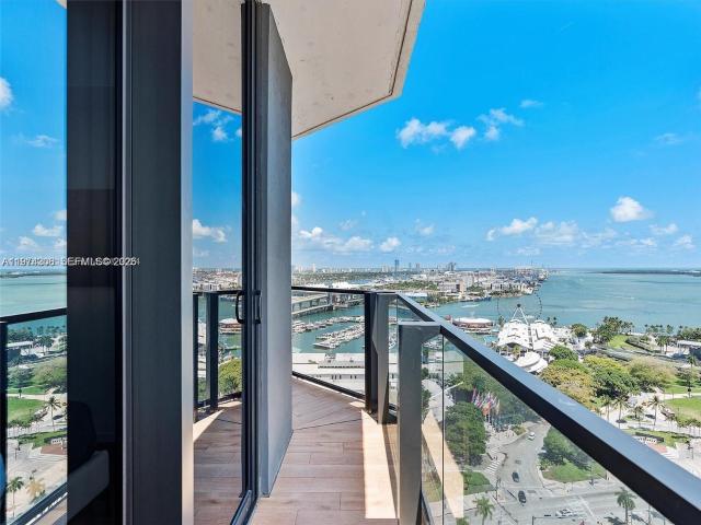 398 NE 5th St, Unit 1915, Miami, FL 33132 | MLS #A11974