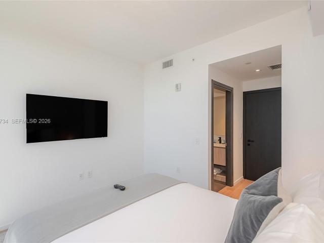 398 NE 5th St, Unit 4417, Miami, FL 33132 | MLS #A11847