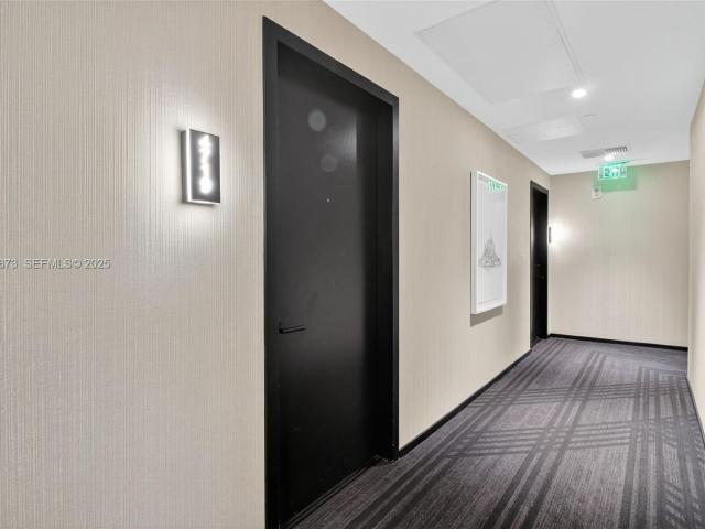 398 NE 5th St, Unit 4719, Miami, FL 33132 | MLS #A11902 | Compass