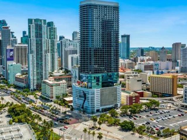 398 NE 5th St #3202, Miami, FL 33132