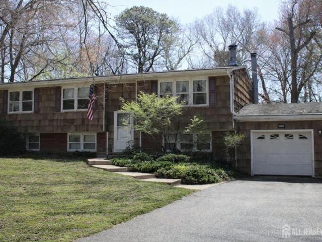 398 Pleasant Valley Rd, Old Bridge, NJ 08857
