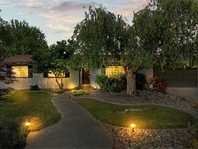 3994 Ironton Dr, Richland, WA 99353