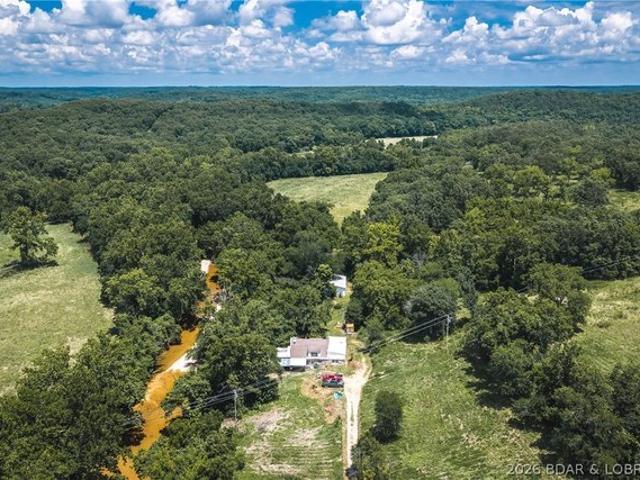 3995 Coffey Hollow Rd, Macks Creek, MO 65786