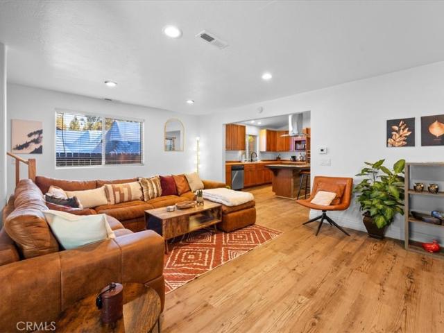 39965 Hillcrest