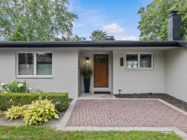3997 Dill Drive