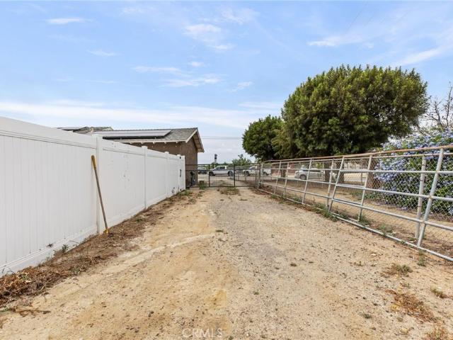 3998 Bluff St, Norco, CA 92860 | MLS #IV26143