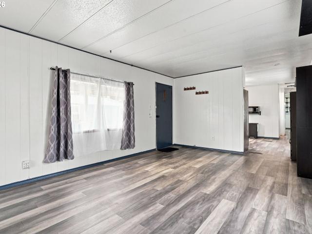3998 franklin blvd # 12