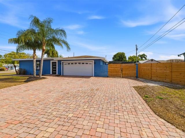 3998 22nd Ave N, St. Petersburg, FL