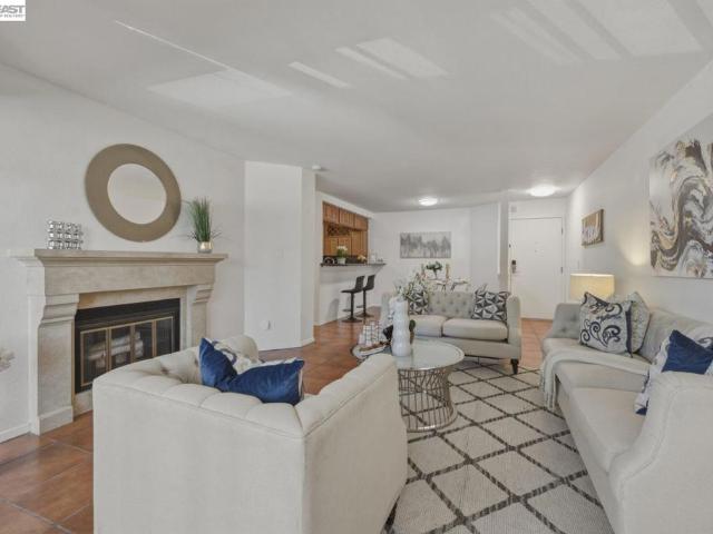 39993 Fremont Blvd 103