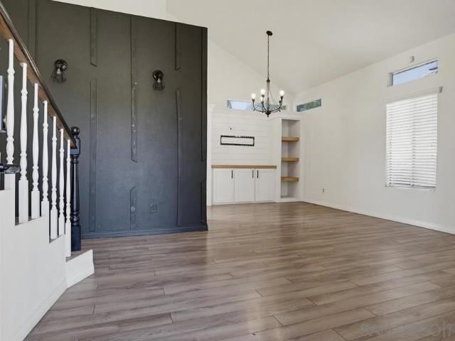 39991 Falcon Way