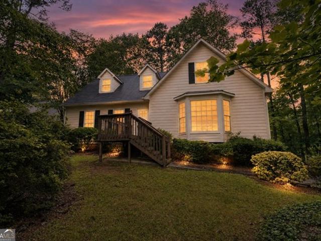 3999 Tall Pine Dr, Marietta, GA 30062