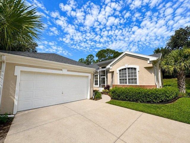39905 Bayview Dr, Lady Lake, FL 32159