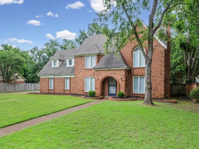 3990 clubview dr