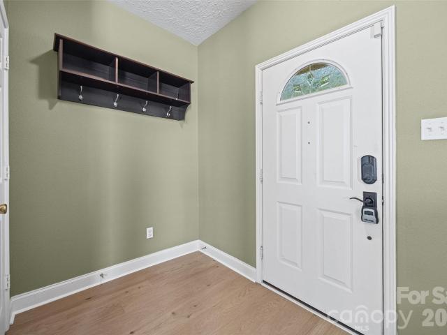 3990 Long Leaf Court