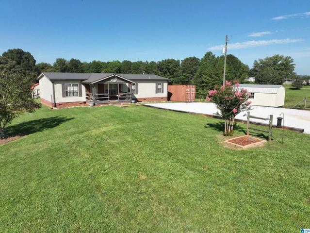 3991 County Road 61, Roanoke, AL 36274