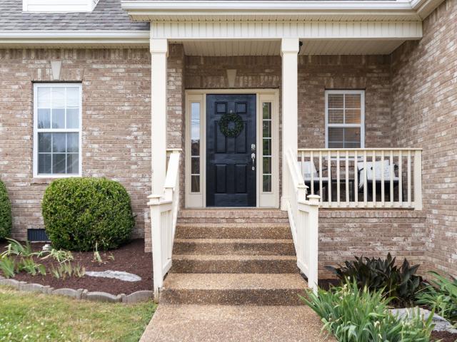 3992 Kristen St