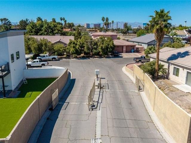 3993 Mojado Ct, Las Vegas, NV 89121