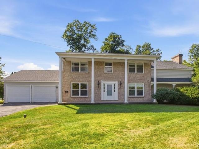 3993 Bel Harbor Dr, Liverpool, NY 13090