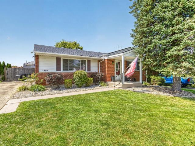 3993 Creek Road