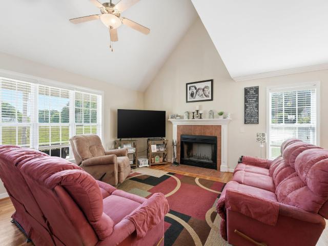 3993 Yount Court