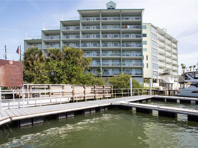 399 2nd St, Unit 417, Indian Rocks Beach, FL 33785 | MLS #TB8387 | Compass