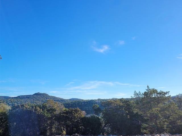 399 Canyon Crk, Canyon Lake, TX 78133