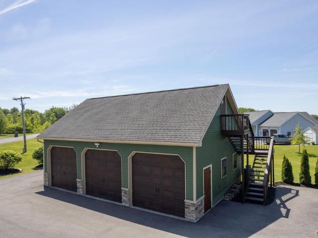 399 Center Road