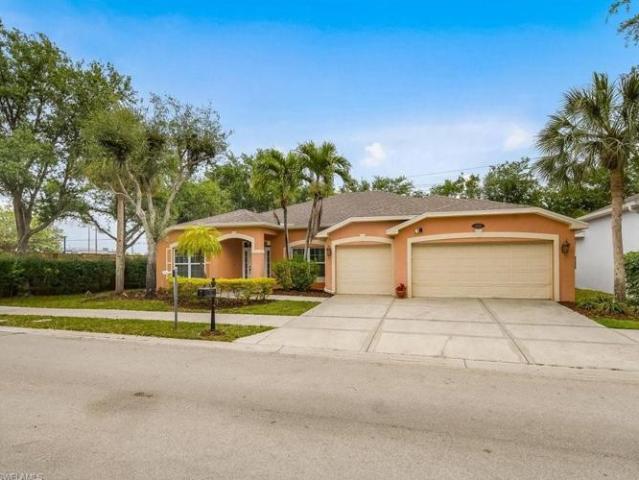 399 Burnt Pine Dr, Naples, FL 34119