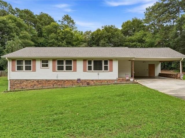 399 Donahoo Rd SE, Silver Creek, GA 30173