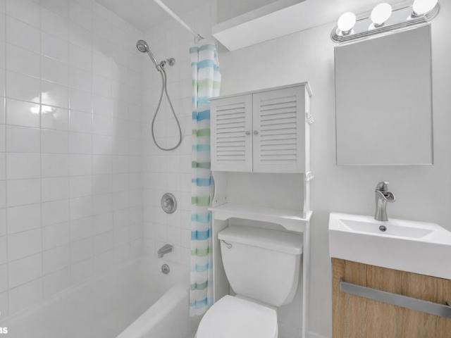 399 East 78th Street, Unit 4B