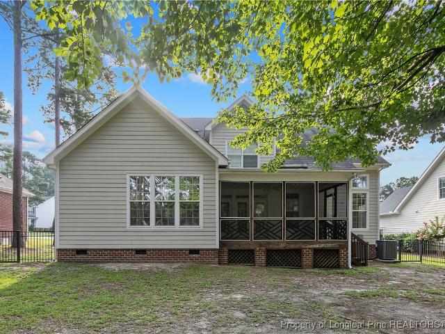 399 Falling Water Rd, Spring Lake, NC 28390 | MLS #753413