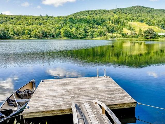 399 Hosmer Pond Rd, Camden, ME 04843