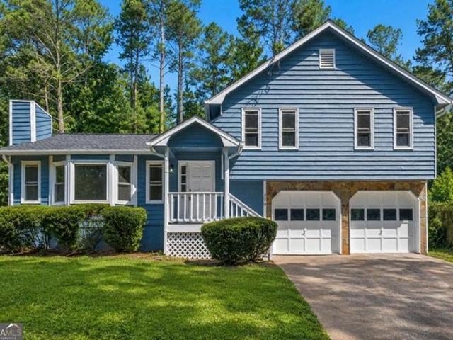 399 Hearth Pl, Lawrenceville, GA 30043