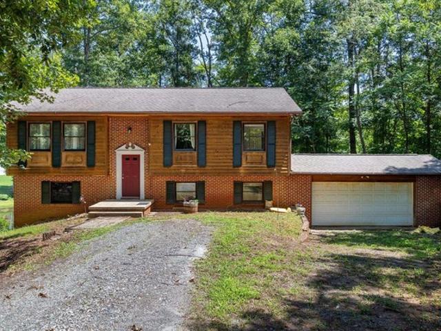 399 Logtrac Rd, Stanardsville, VA 22973