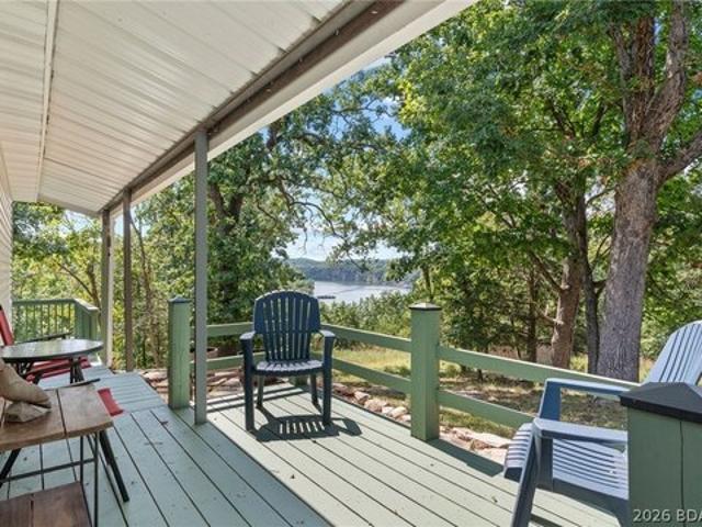 399 Serpantine Rd, Camdenton, MO 65020