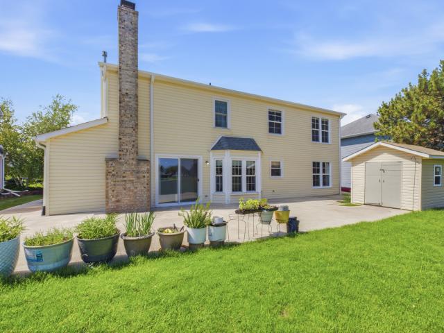 399 Stonewood Circle
