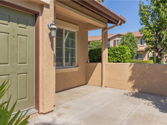 399 W Mountain Holly