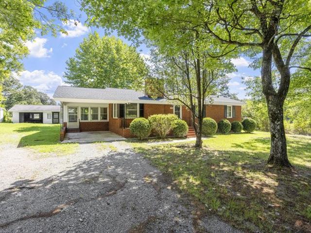 399 Willett Rd, Sanford, NC 27332