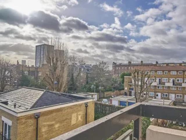 39 56 Whitton Walk, London, E3 2AF, United Kingdom | 4 bed apartment for rent #154602179 | Rentberry
