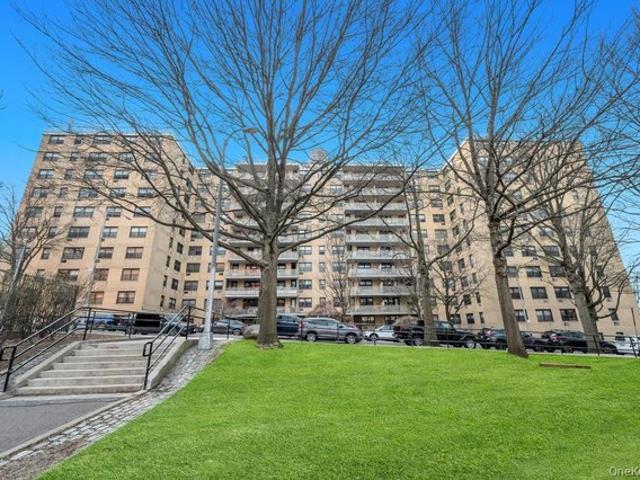 39 60 54th St Unit 2C, Woodside, NY 11377