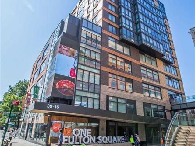 39 16 Prince Street, Unit 5C | Compass