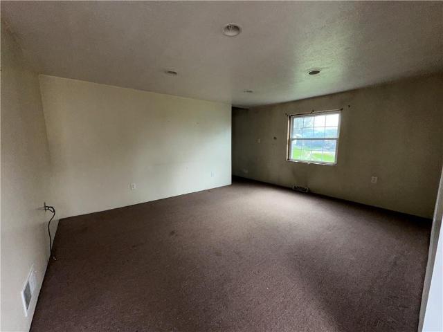 39 2nd St, Uniontown, PA 15401 | MLS #1748 | Compass
