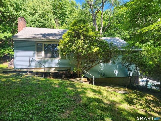 39 Taylor Rd, Bethel, CT 06801